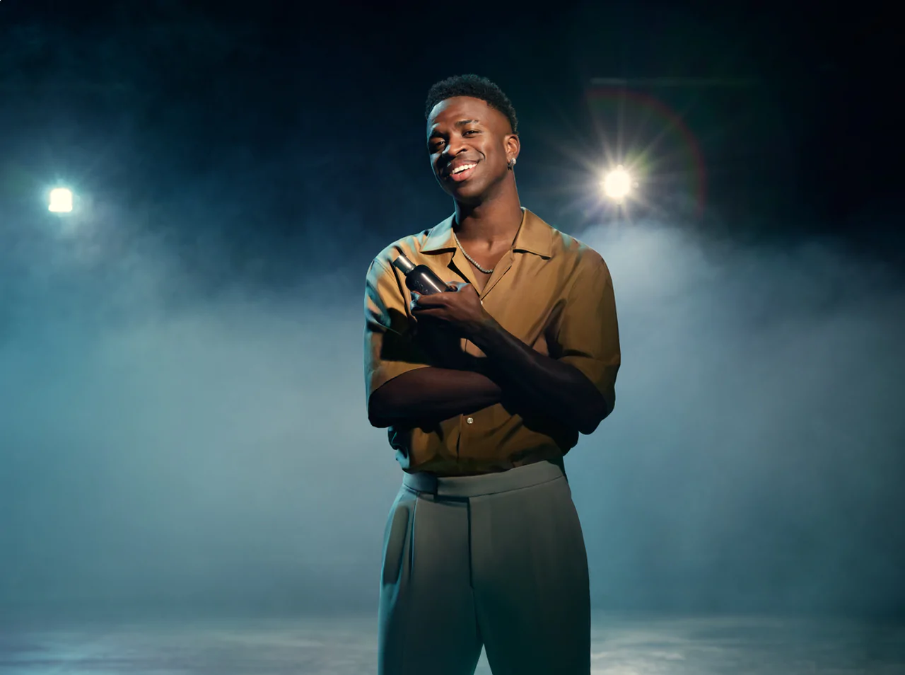 Vini Jr. é o novo embaixador do Boss Bottled Beyond - Moda Masculina ...